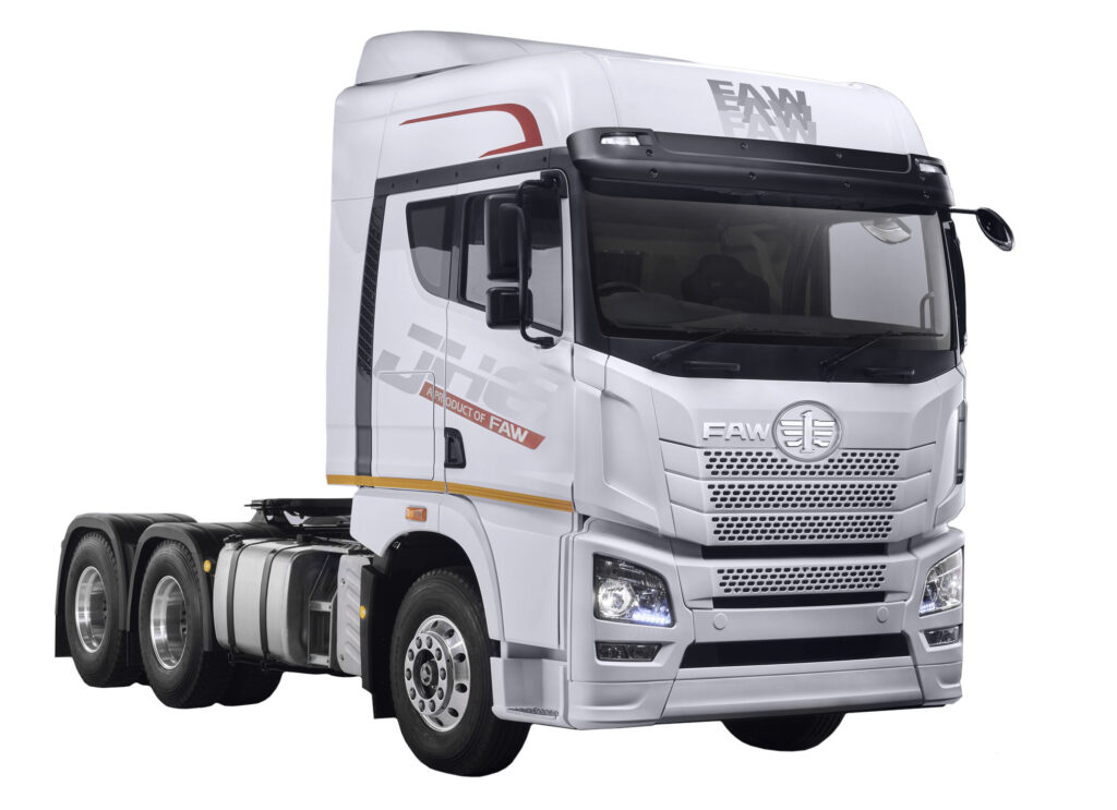 JK6 15.220 FL (8 Ton) - FAW